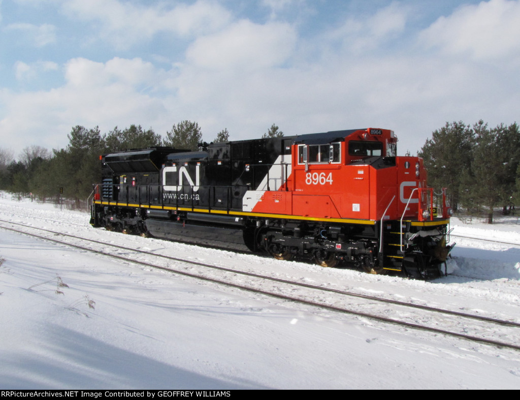 CN 8964 (SD70M-2)
